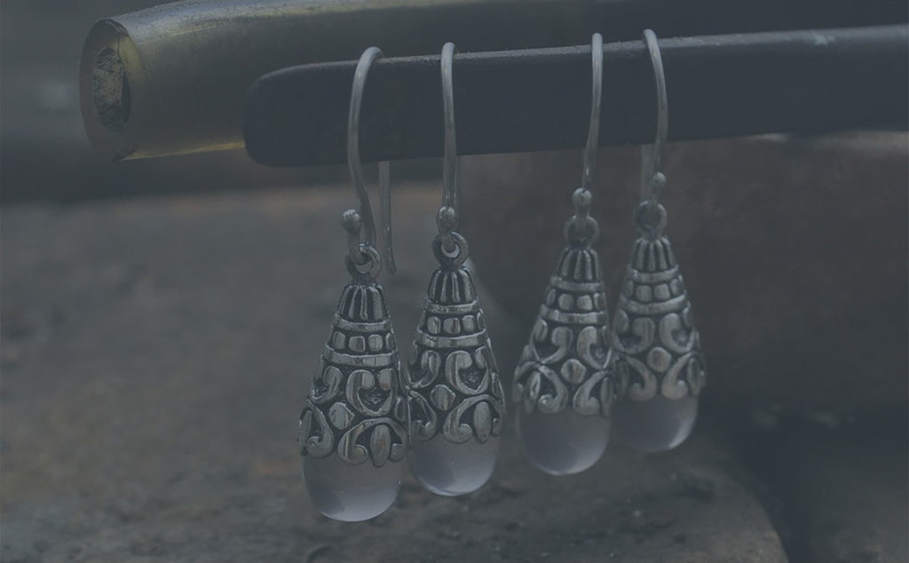 Clear Quartz in Jewellery: Tracing its Historical Significance – cadmanrock